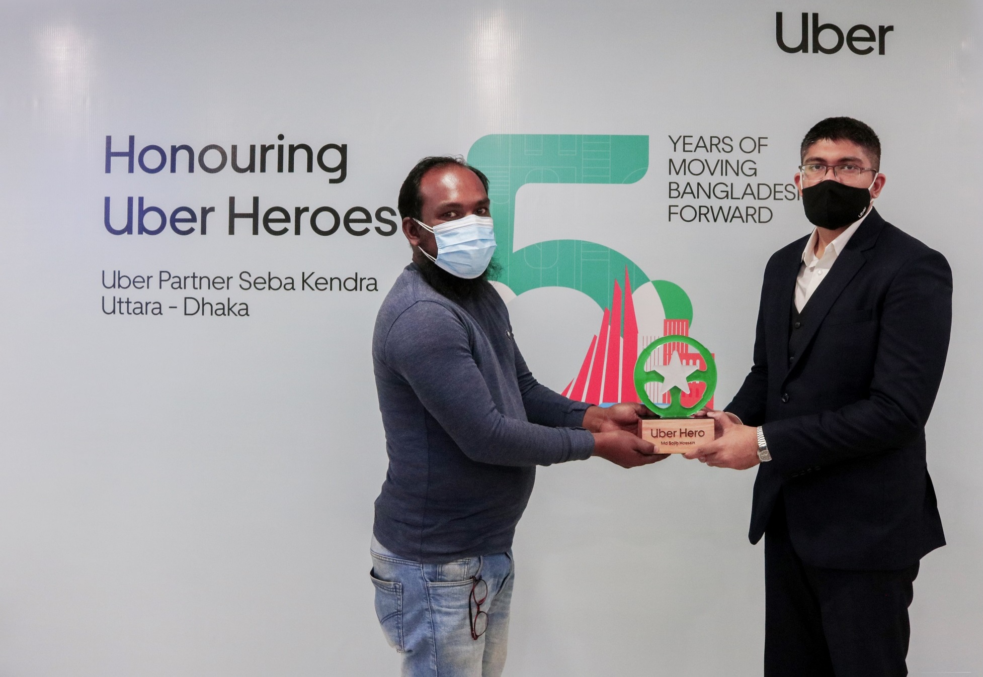 Uber Commemorates Five Year Anniversary and Awards 5 Hero Driver ...